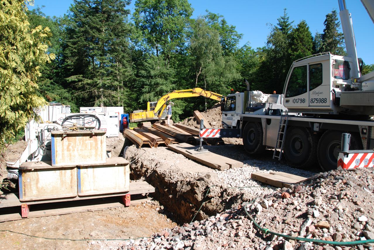 Modern House Build In Surrey: Day 7 - Box piles are done