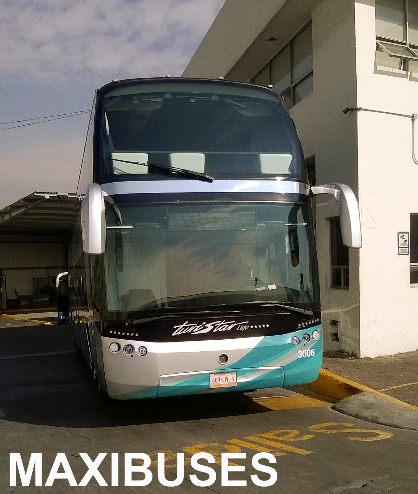 MAXIBUSES: TURISTAR LUJO