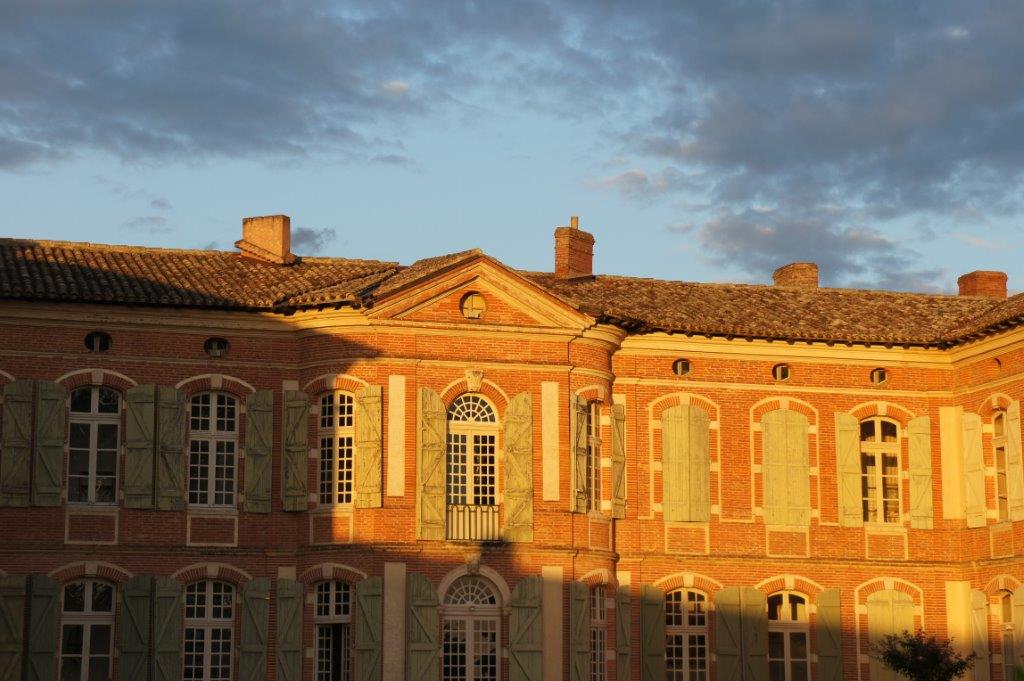 PROMENADE...: Expositions de Frédéric Richet dans les châteaux à ...