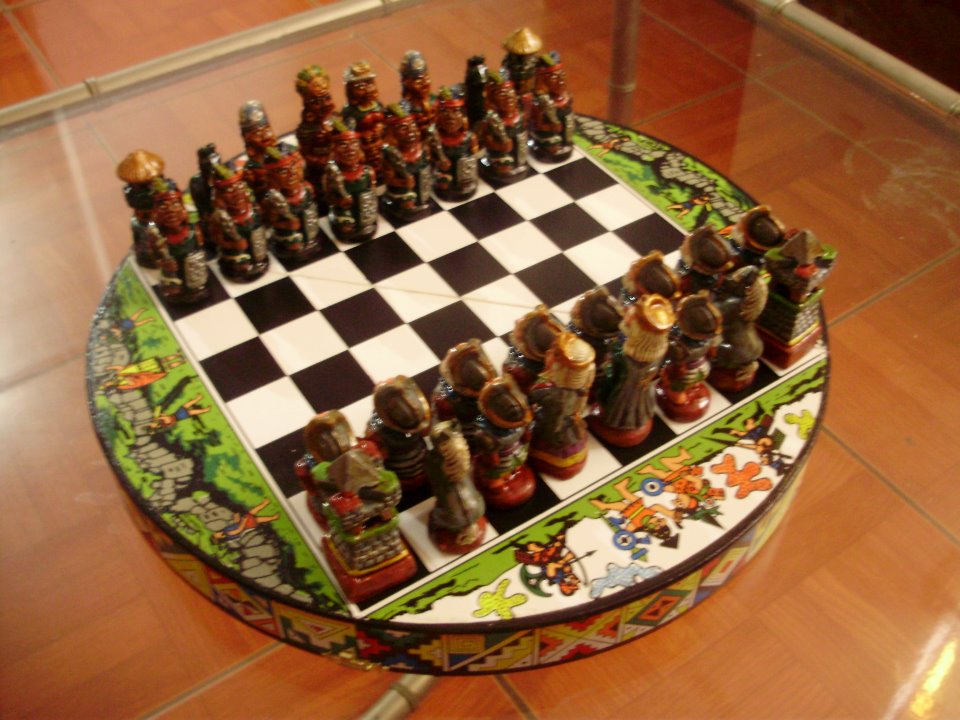 Artesanias E&E Peruvian Art for the World: PERUVIAN CHESS SET