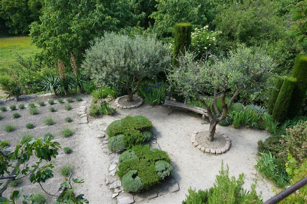 dream gardens: La Louvre Garden