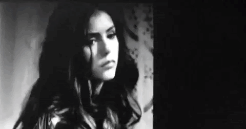 SNEAK PEEK : "The Vampire Diaries: Masquerade"