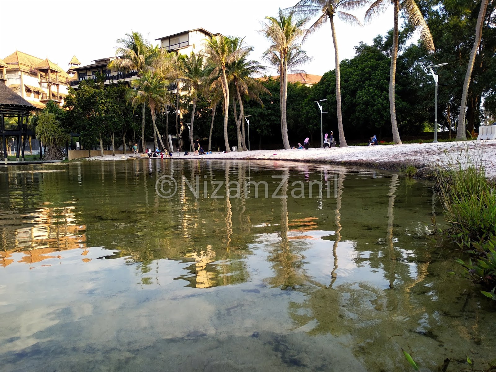 Nizam Zanil: Pantai Di Putrajaya / Pantai Buatan Putrajaya