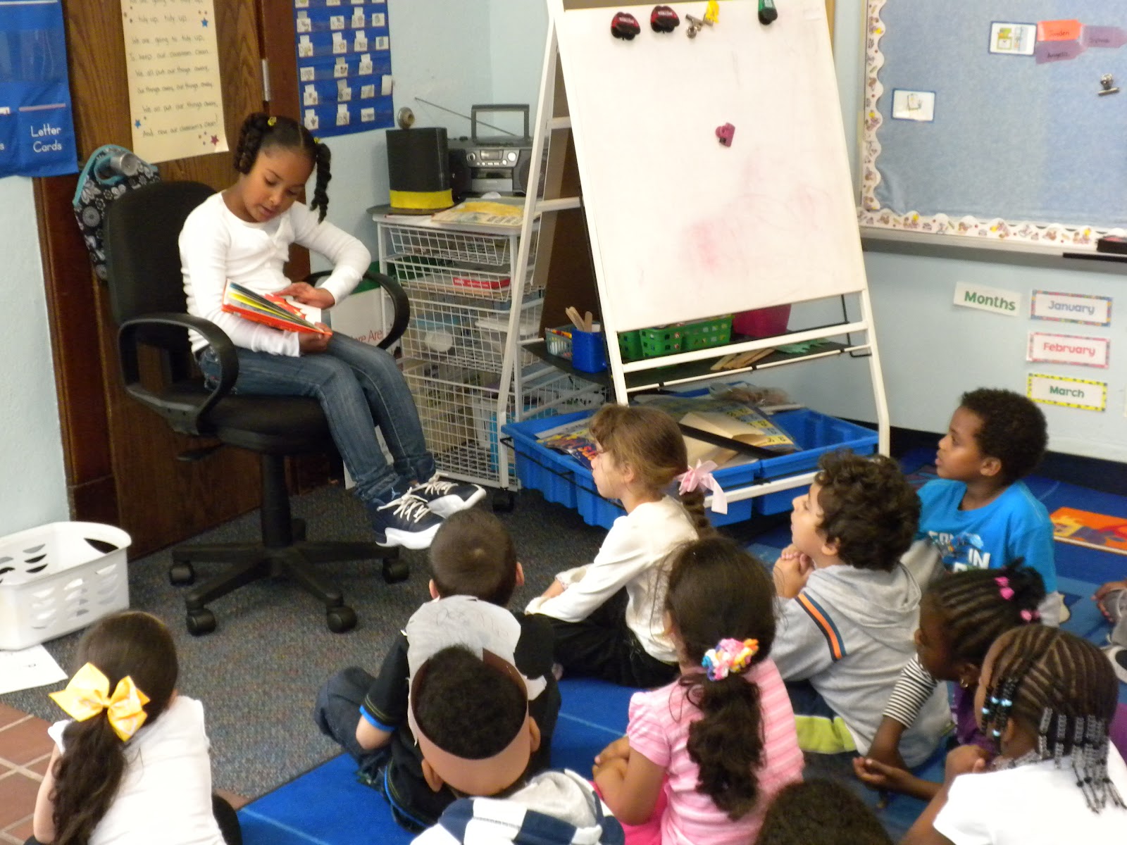 USA Education: SURFS Up Visitors to Kindergarten!