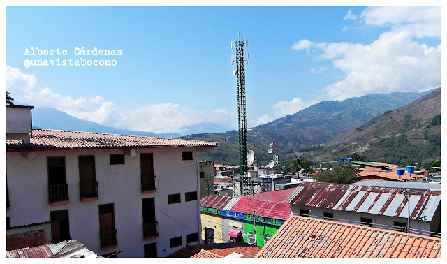 Una Vista a Boconó: Centro de Boconó (Alcaldía y Antena)
