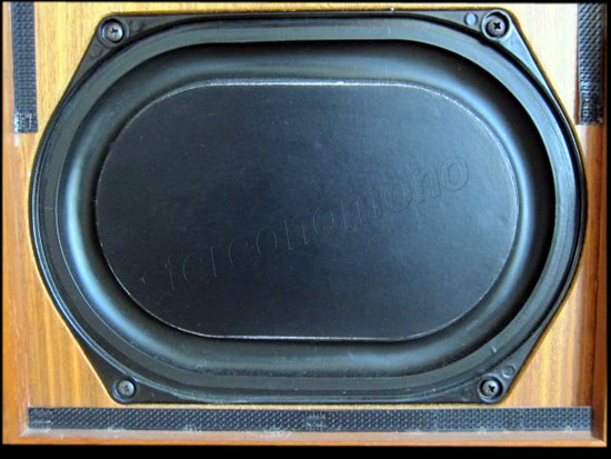 stereonomono - audio Hi Fi Compendium - 14 years on-line: KEF Model 104aB