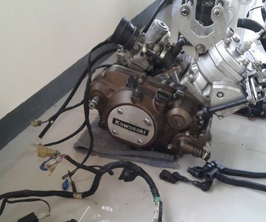 MESIN KAWASAKI NINJA RR 150 2015 - JUAL MESIN MOTOR COPOTAN