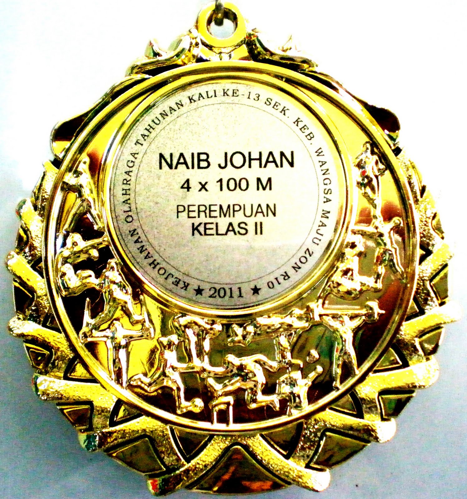 s i l v e r s t a l l i o n: . PLASTIC HANGING MEDAL ( Complete set ...