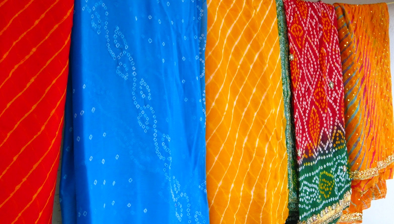 Rhythm of Rhythm: Indian Fabric Series - Bandhani