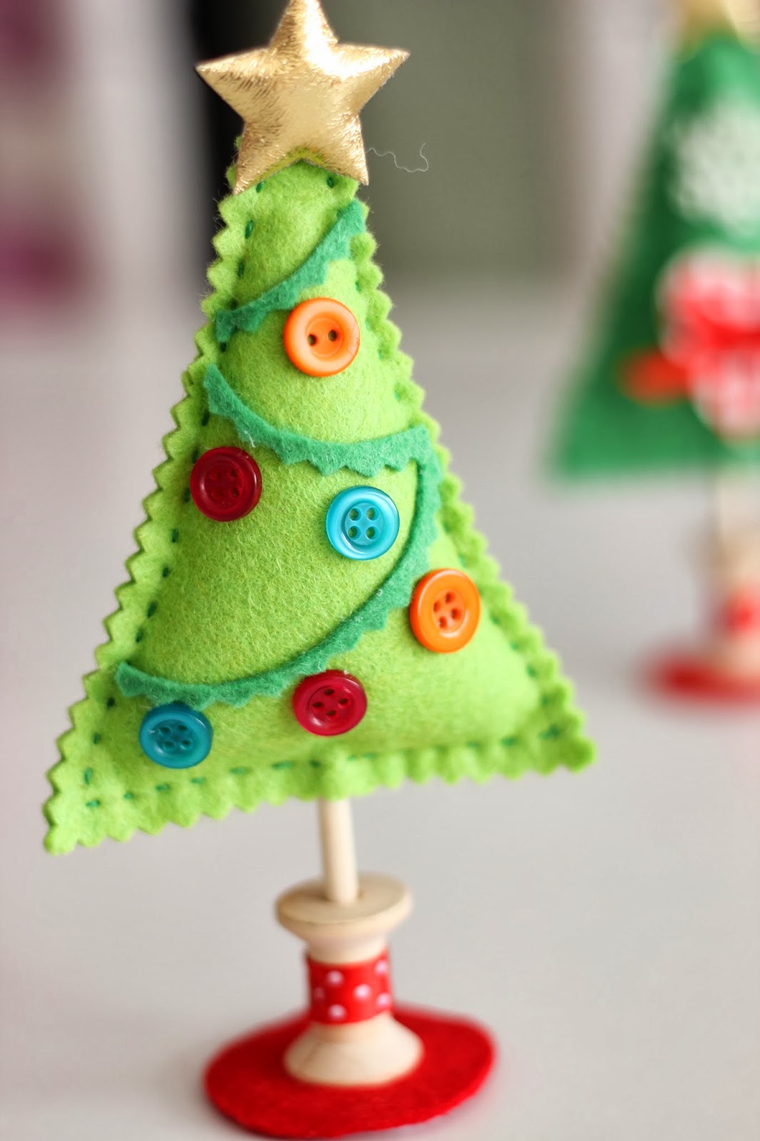 MI HOGAR DE PATCHWORK: ARBOL DE NAVIDAD DE FIELTRO