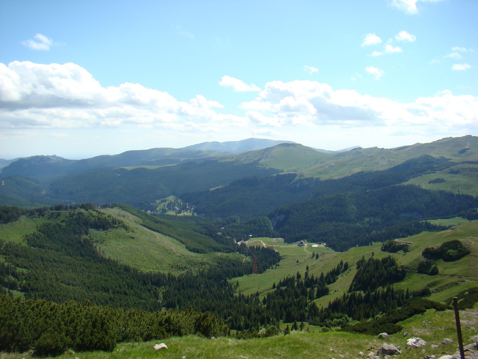 Haihui prin Lume : Muntii Bucegi-Sfinxul-2216m