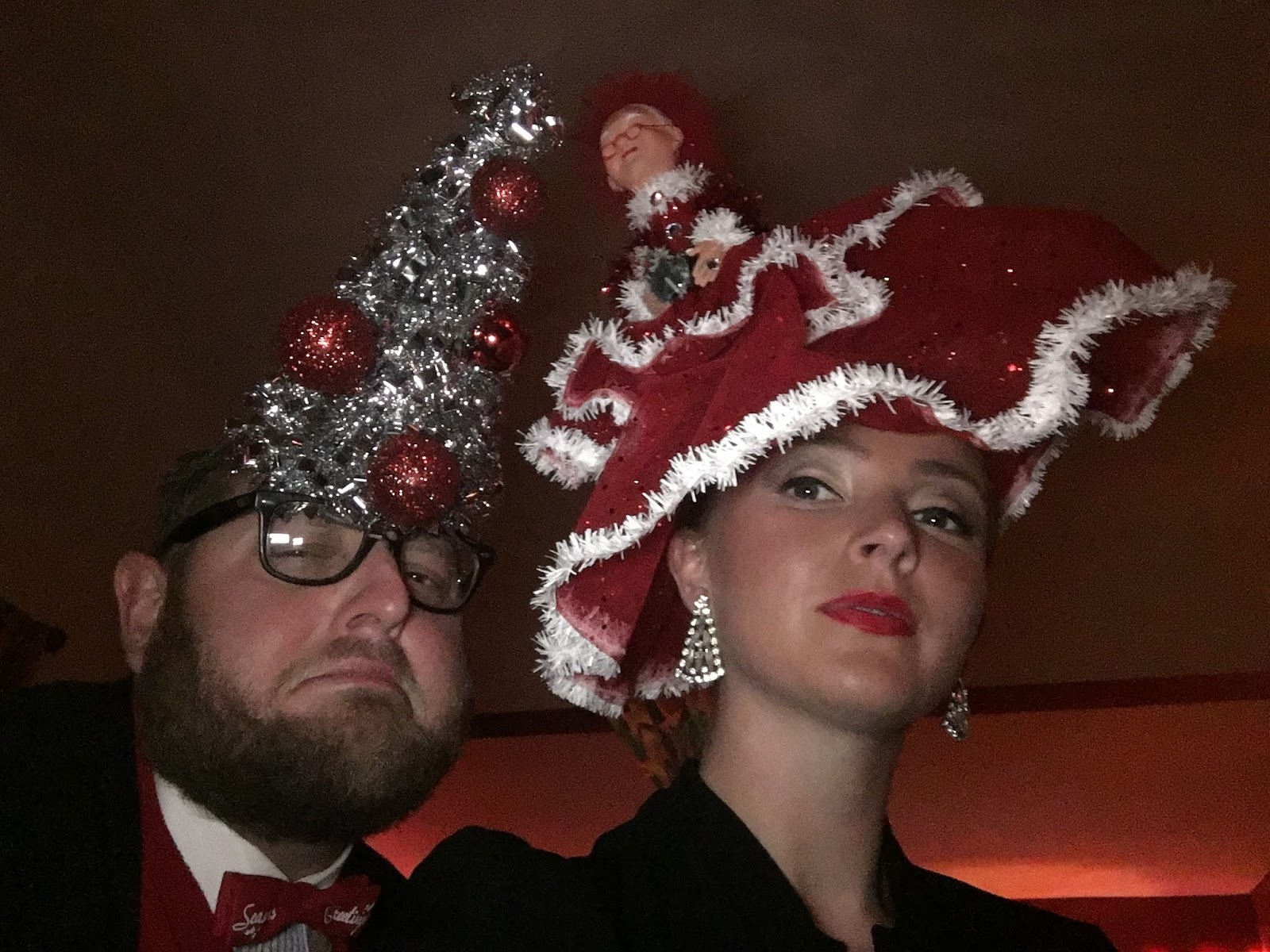 wacky tacky: Crazy Crafty: Mrs. Santa's Got A Brand New Hat