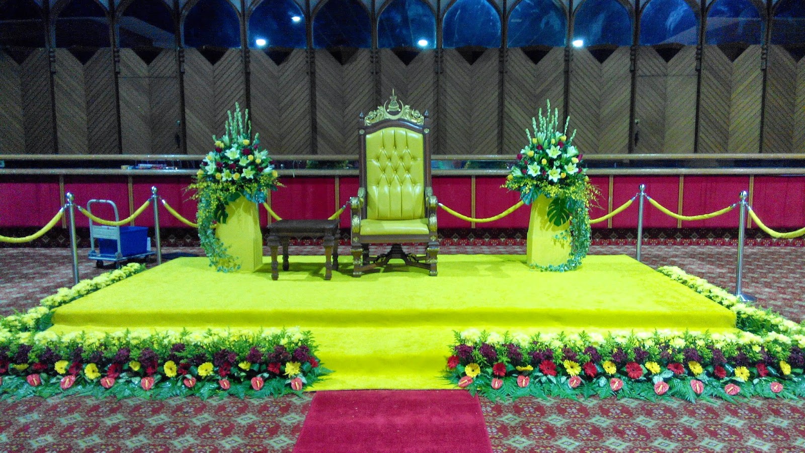 timieza floral & deco: PENTAS DIRAJA