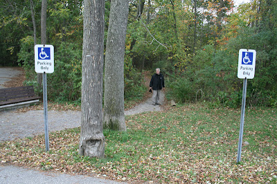 Toronto Fun Places: Enjoying the last colours at the Guild Inn Park and ...