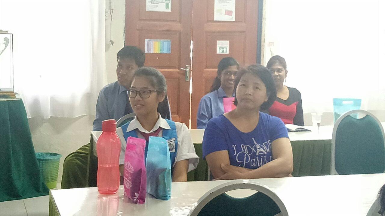 SMK Mentakab : Program Perjumpaan Ibu Bapa Bersama Murid Form 5