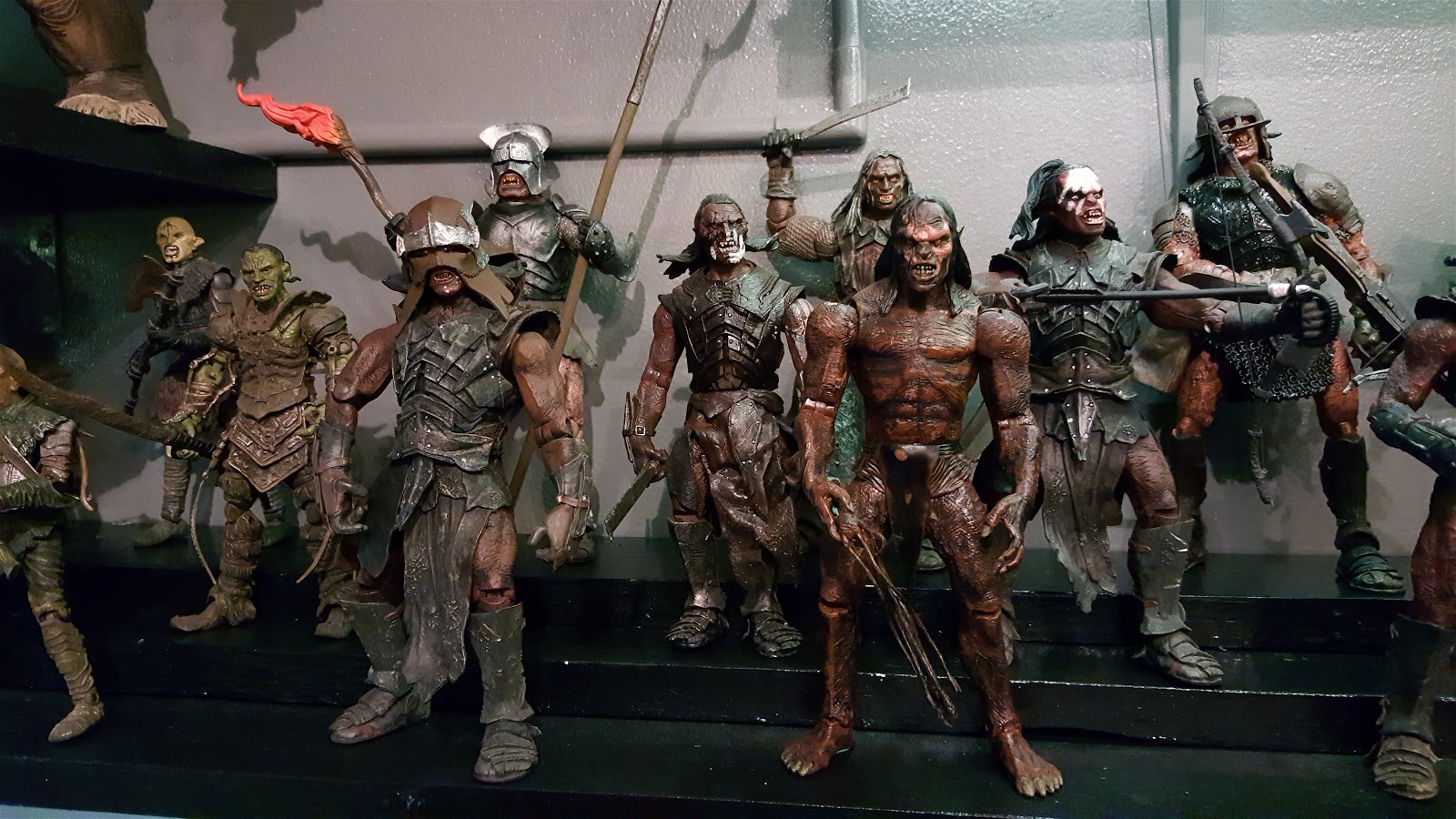 The Outer Heaven: The Lord of the Rings Display