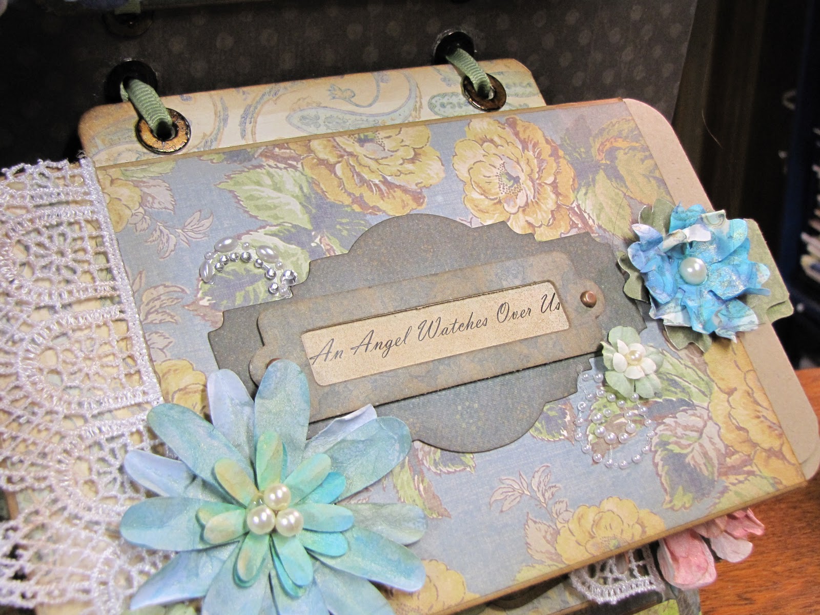 Jazzy Creations...: Paper Bag Flip Album