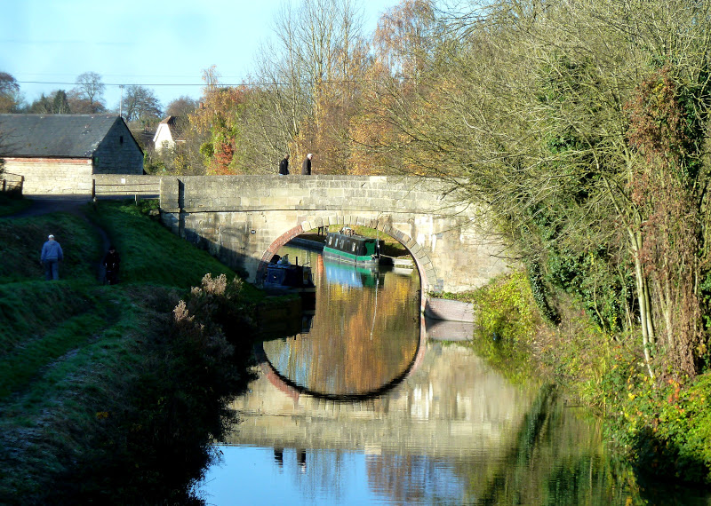 Devizes Days in Words and Pictures 2015: A Quaker's Walk Circular Stroll