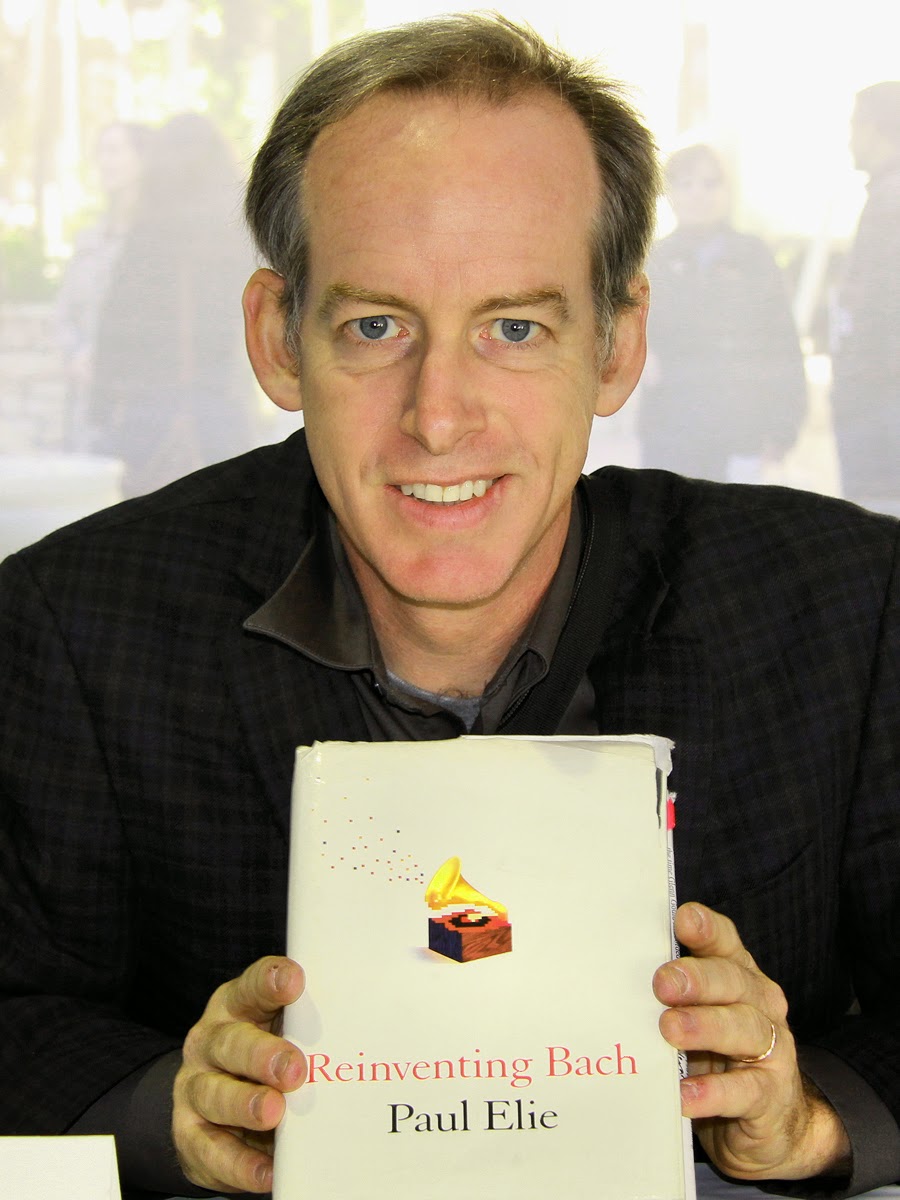 Ibo et Non Redibo: On the Camino with Santiago – Paul Elie