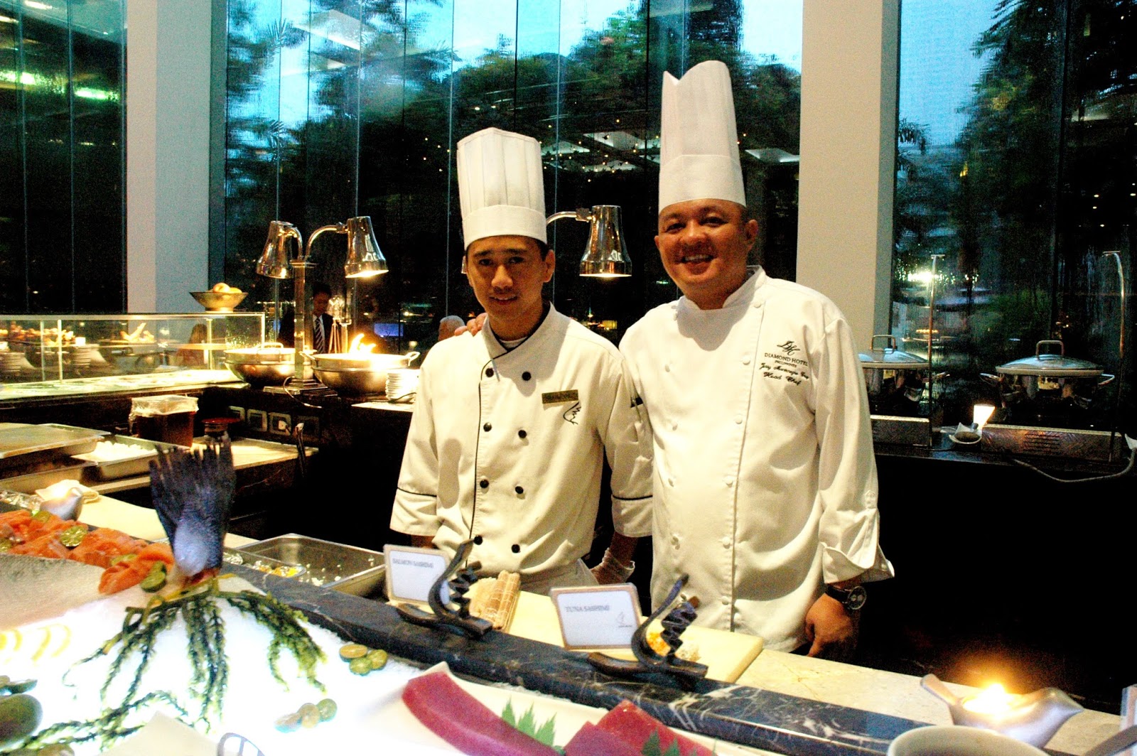 DUDE FOR FOOD: Salmon 100 Ways and More: Salmon Nights at Diamond Hotel ...