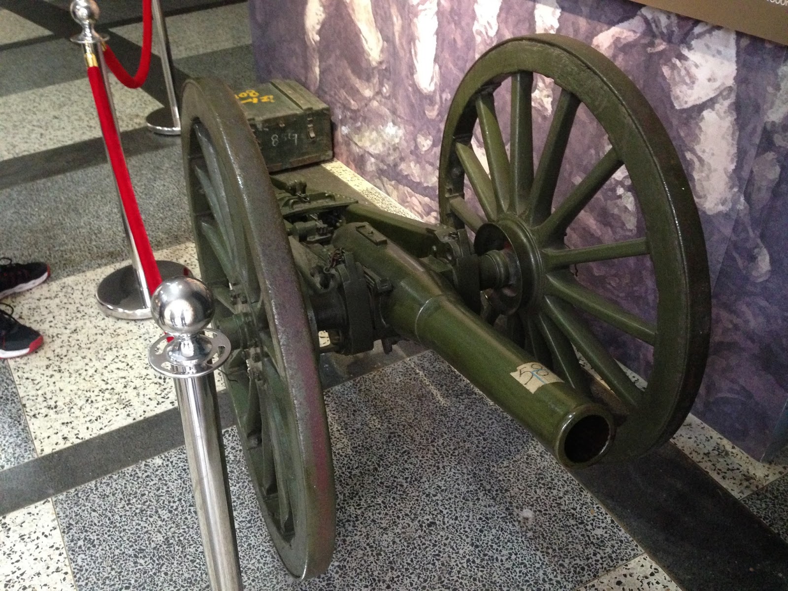 Miller's tea party: Type 31 rapid-fire gun