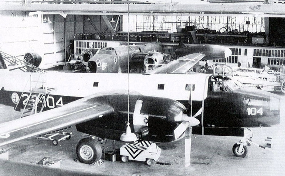 Historias Individuales: 0411 2-P-104(1) Lockheed P2V-5 Neptune c/n 426-5135