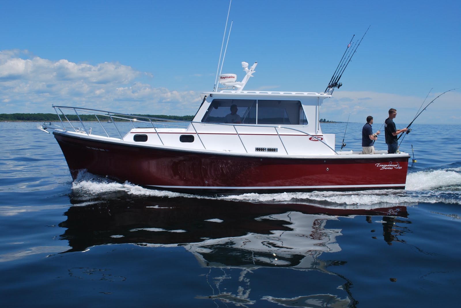 Eastern Boats 31: Eastern Boats 31 Exterior