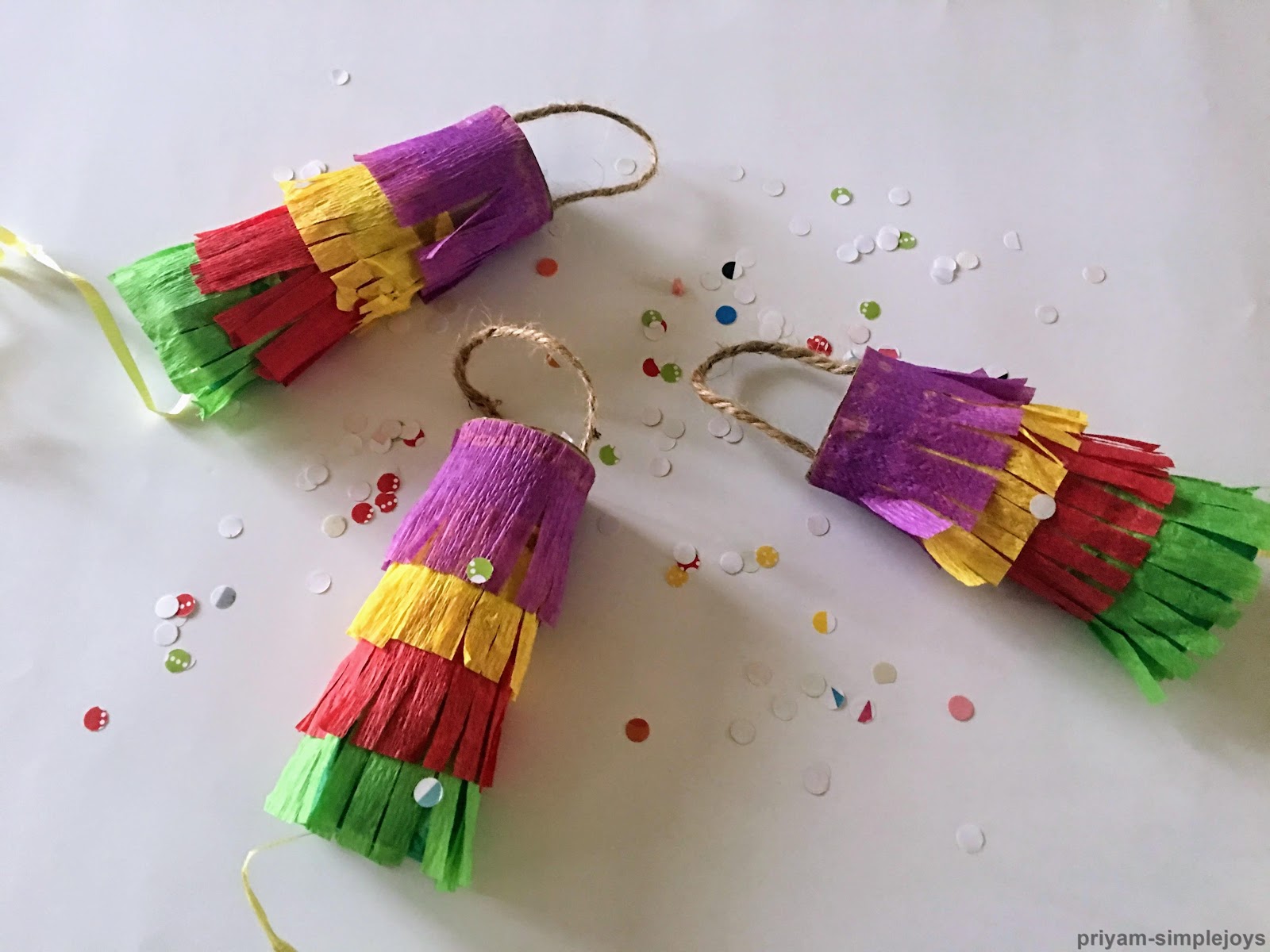 SimpleJoys: Mini Pinatas