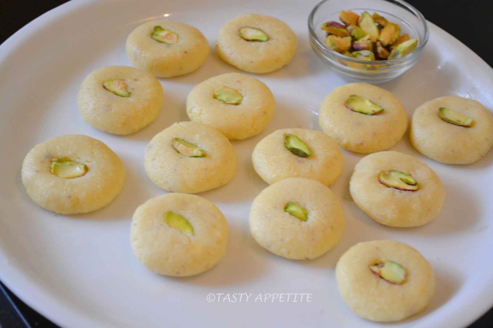 How to make Doodh Pedas(Milk Peda cookies) Step by Step! | Rayhanah's ...