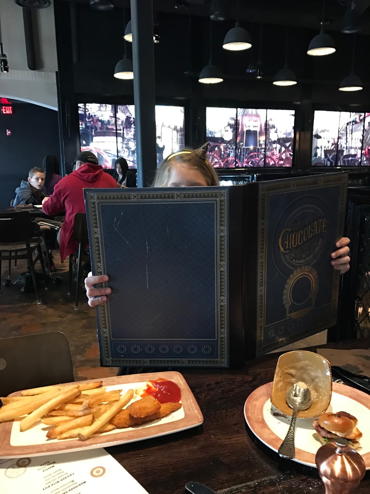 Airing My Laundry, One Post At A Time...: Toothsome Chocolate Emporium ...