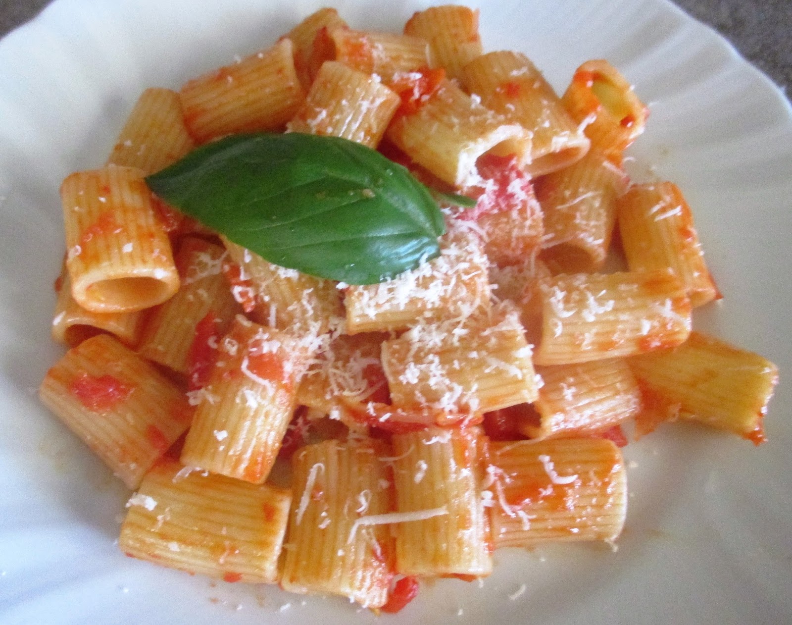 MACCHERONI OF GRAGNANO WITH CONFIT TOMATOES – Maccheroni di Gragnano ...