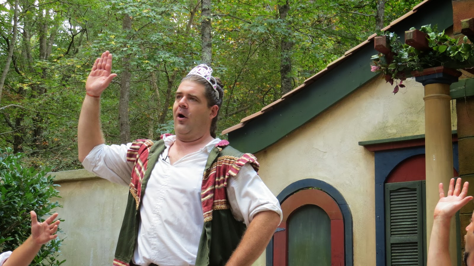 No Title Necessary: The Carolina Renaissance Festival-Huzzah, raise a cheer