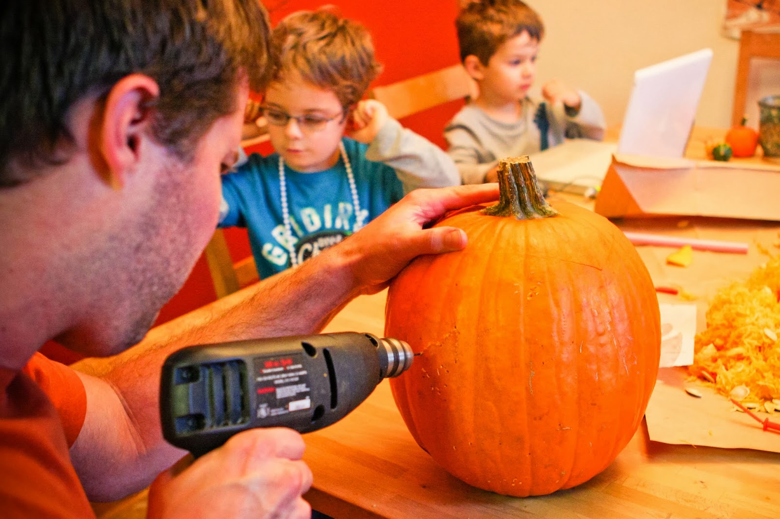 elijah & samson: Pumpkin carving 2013