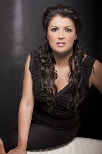 Opera Fresh: Anna Netrebko Talks Family and Work In Recent Interview