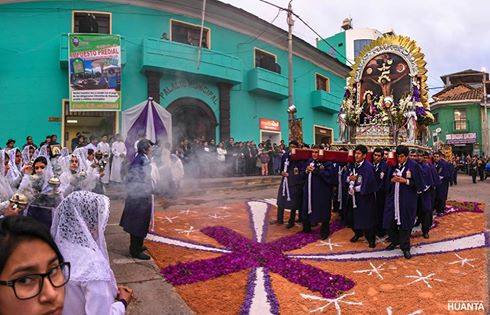Armonía - Huanta: Mes Morado del Señor de Los Milagros