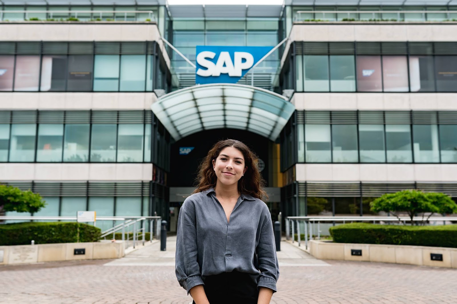 Royal Holloway Year in Business: Benefits of Work Placements - High ...