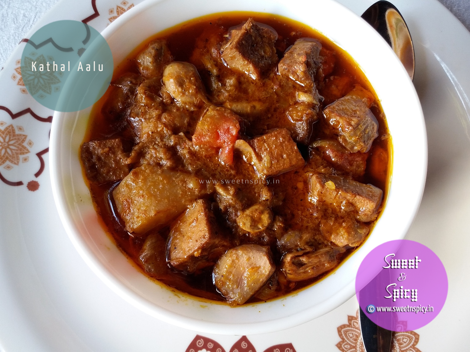 Kathal Aalu Curry (Panasa Katha Alu Tarkari) | Sweet n Spicy