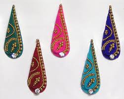 Eves24: Solah Shringaar - Bindi