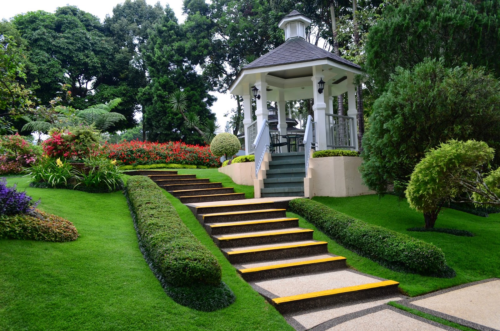 Mindanao Today: The KJC Prayer Mountain, Tamayong, Davao City