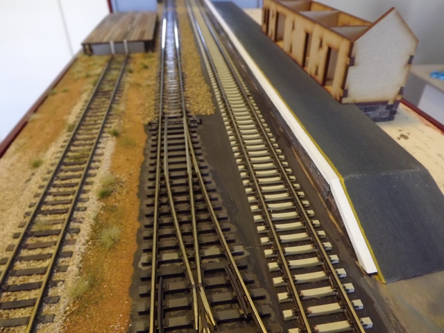 The Philden Model Railway Blog: Using different ballast colours