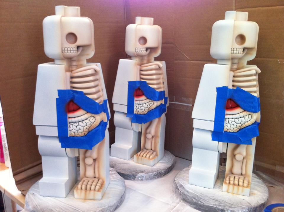 The Anatomy of a LEGO Man (95 Pics)