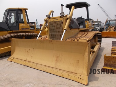 Alat Berat - Komatsu D65P-12 Bulldozer-Crawler Tractor S-N 656XX
