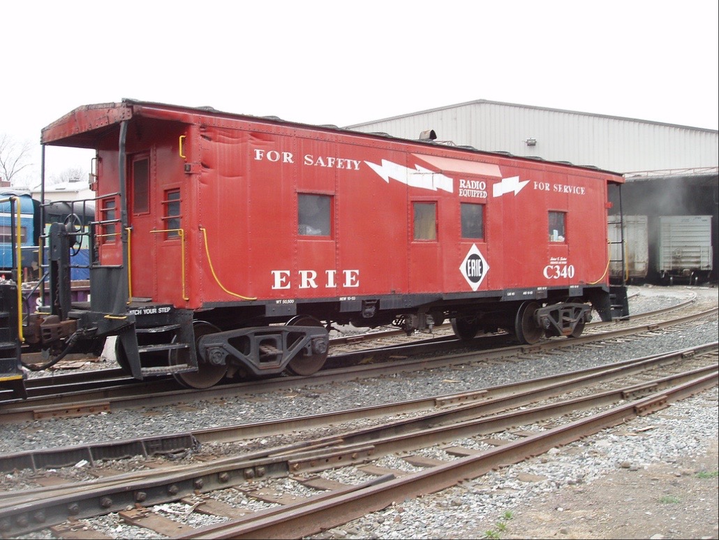 Thursday Night Round Robin: My 1960 Built ERIE Caboose #326