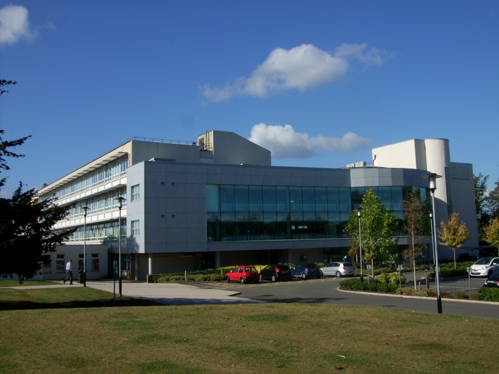 Tulačkou po Anglii : Jak se učí a zkouší v Anglii