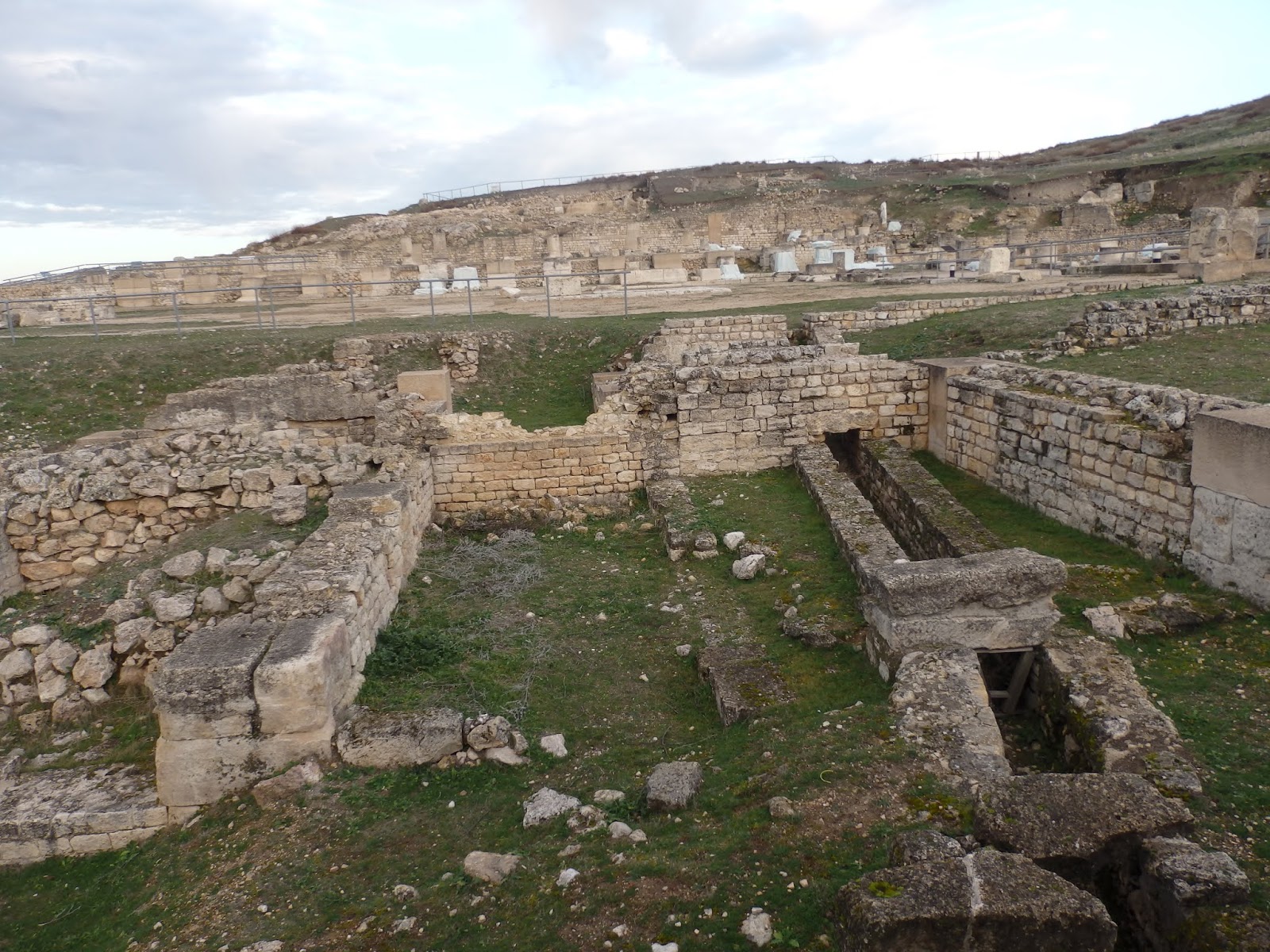 Sin acritud ni ofuscación: Zigzagueando entre Toledo y Cuenca