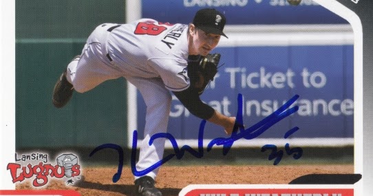 Daily Autograph: Kyle Weatherly