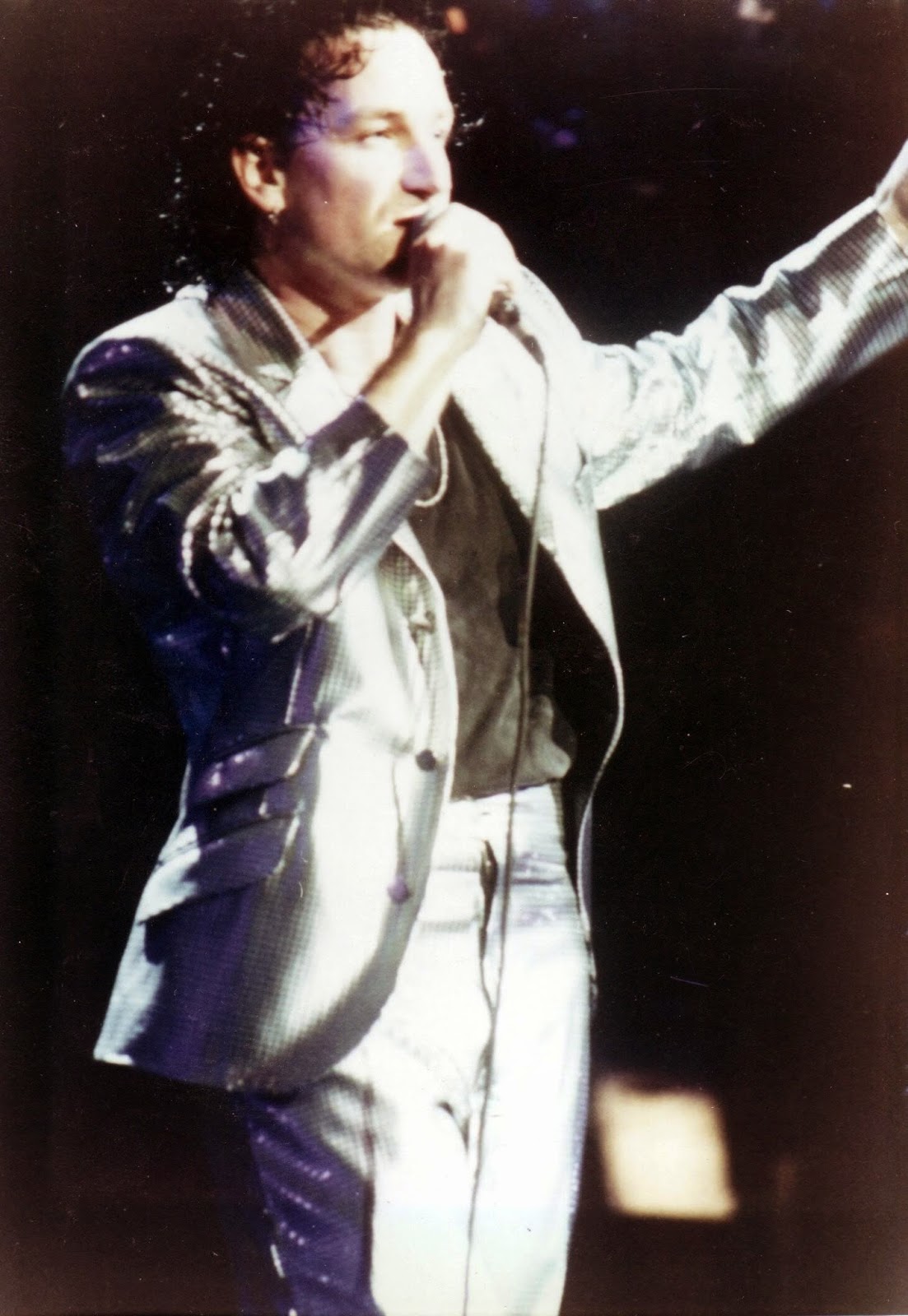 U2 Sombras e Árvores Altas - Blog: Problemas com a voz de Bono em "With ...