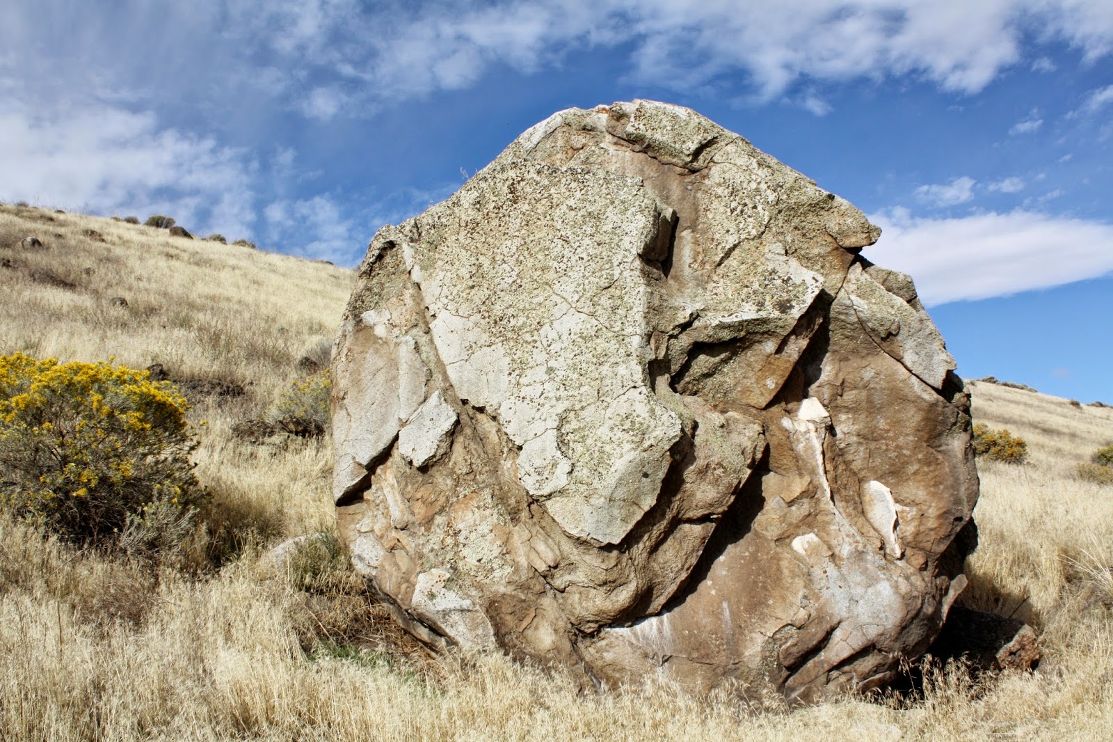 Cayuse Moses Lake | Lake View Home Sites: Chief Moses Rock
