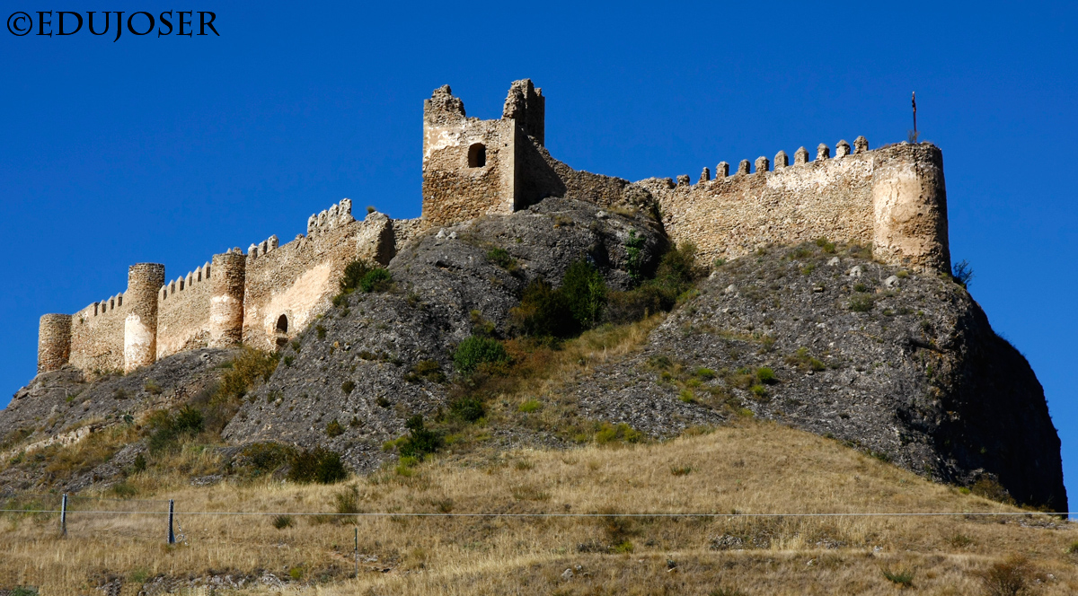 EDUJOSER: CASTILLO DE CLAVIJO (La Rioja)