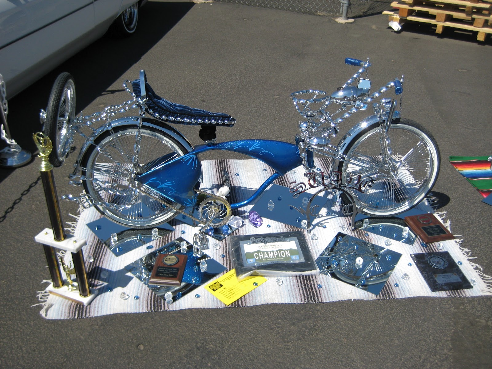 The Land of Melting Shadows: Low Rider Bicycles